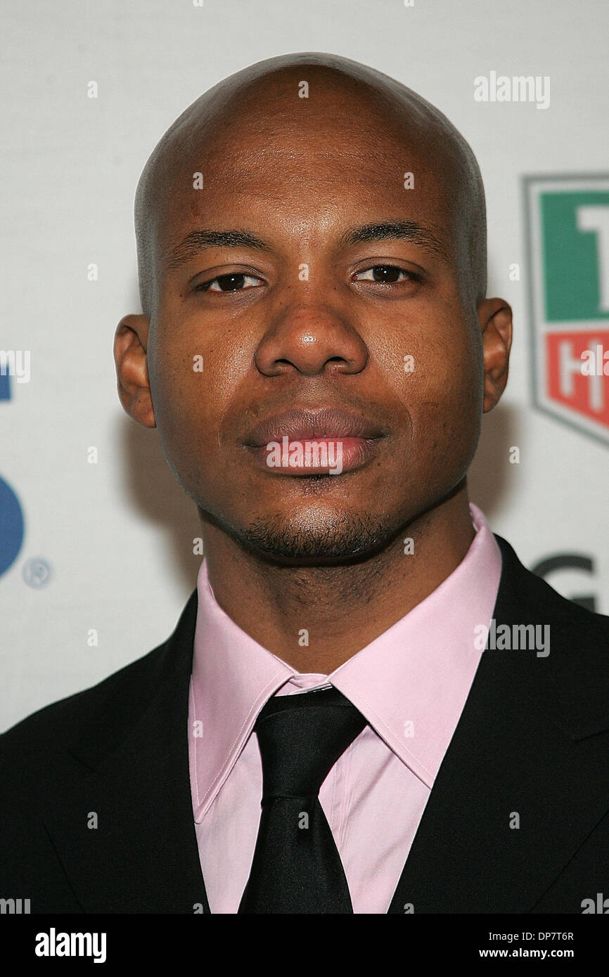 Nov 29, 2006; Beverly Hills, CA, USA; Actor LEONARD ROBERTS during ...