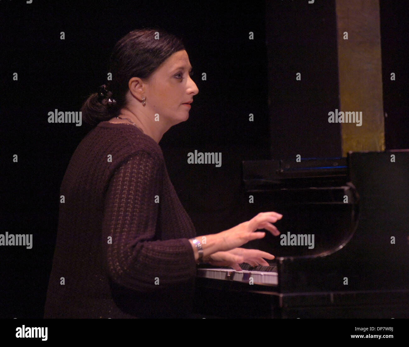 Jul 20, 2006; San Francisco, CA, USA; Pianist RENEE ROSNES plays with ...