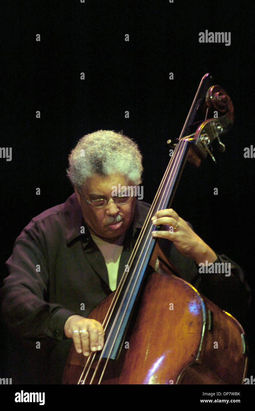 Jul 20, 2006; San Francisco, CA, USA; Bassist RUFUS REID plays in the ...