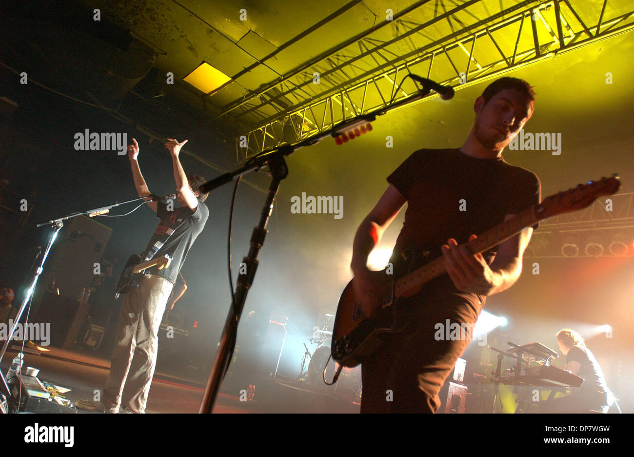 Snow patrol 2006 hi-res stock photography and images - Alamy