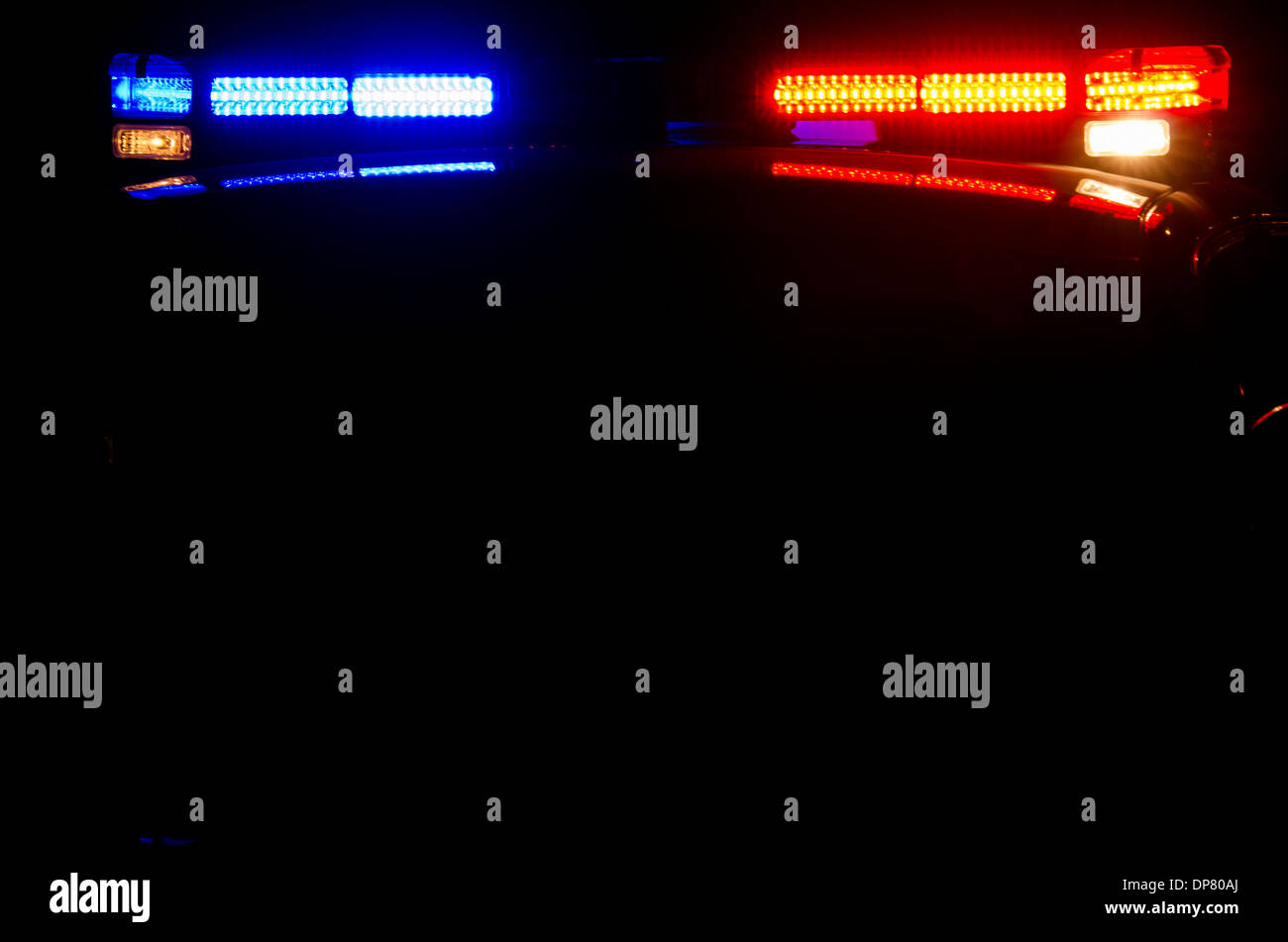 Police lights at a crime scene at night Stock Photo - Alamy