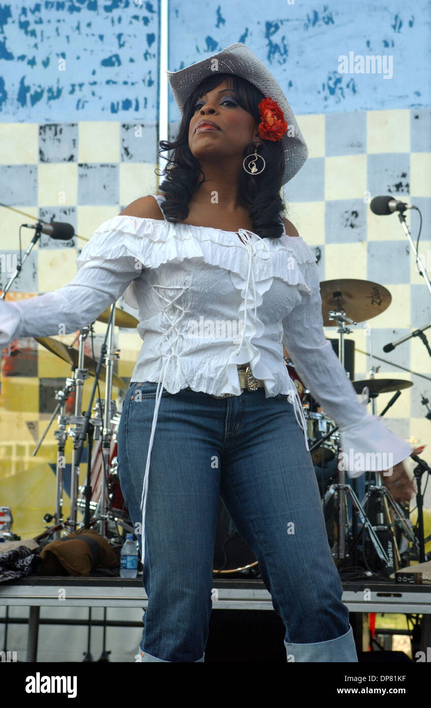 Jun 09, 2006 - Nashville, TN, USA - Actress NIECY NASH from the comedy ...