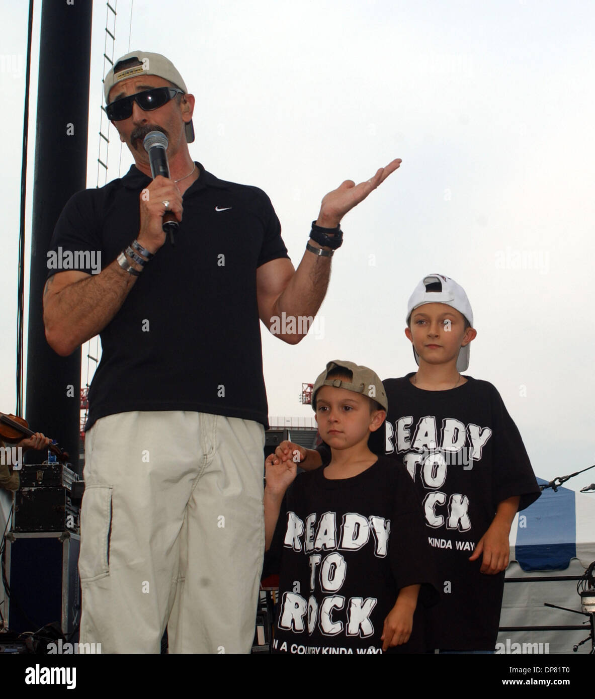 Tippin hi-res stock photography and images - Alamy