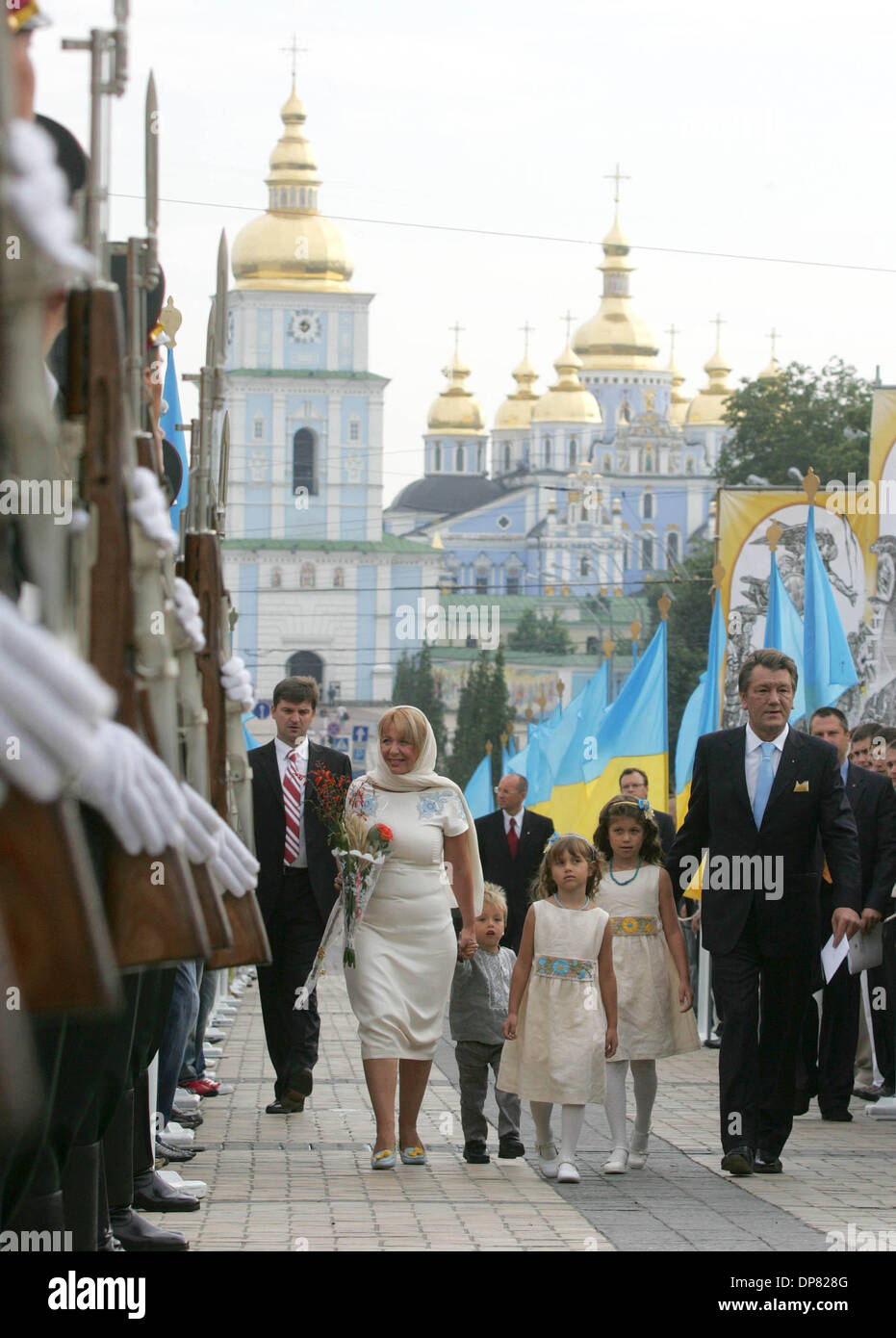 Ukrainian president viktor yushchenko family hi-res stock photography ...