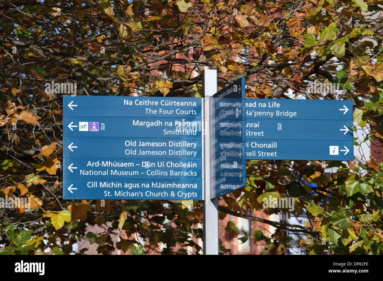Dublin Sign Post Stock Photo - Alamy