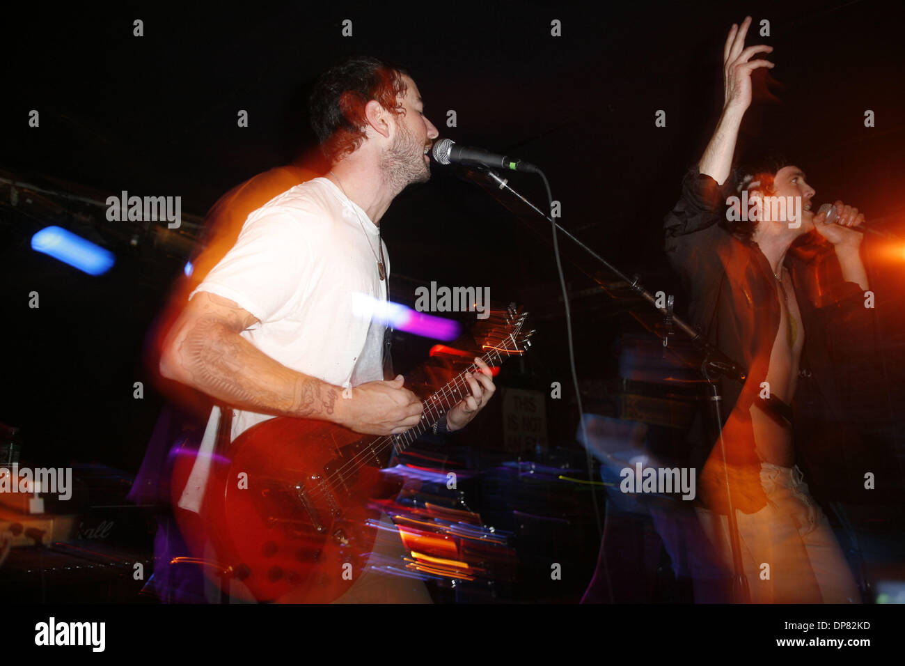 Sep 27, 2006 - New York, NY, USA - IMA Robot performing at The Mercury ...