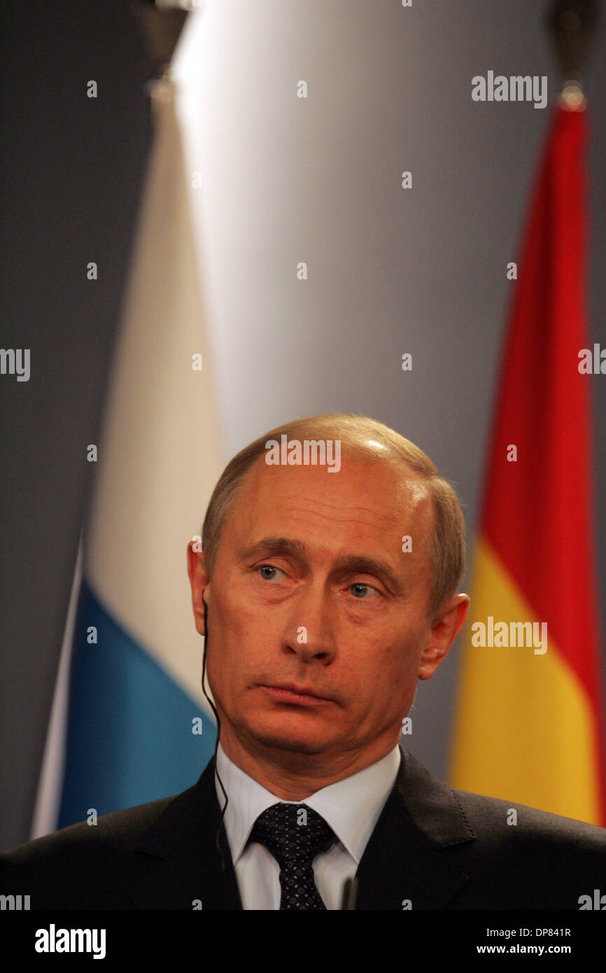 Official visit president russian hi-res stock photography and images ...