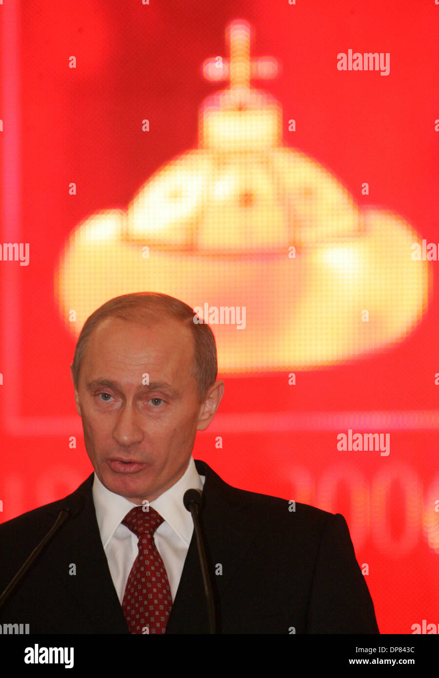 Putin hat hi-res stock photography and images - Alamy