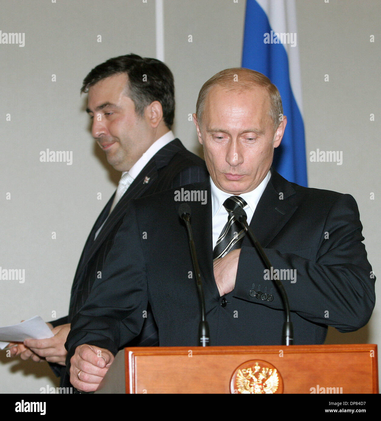 Russian president Putin met with Georgian president Saakashvili in St ...