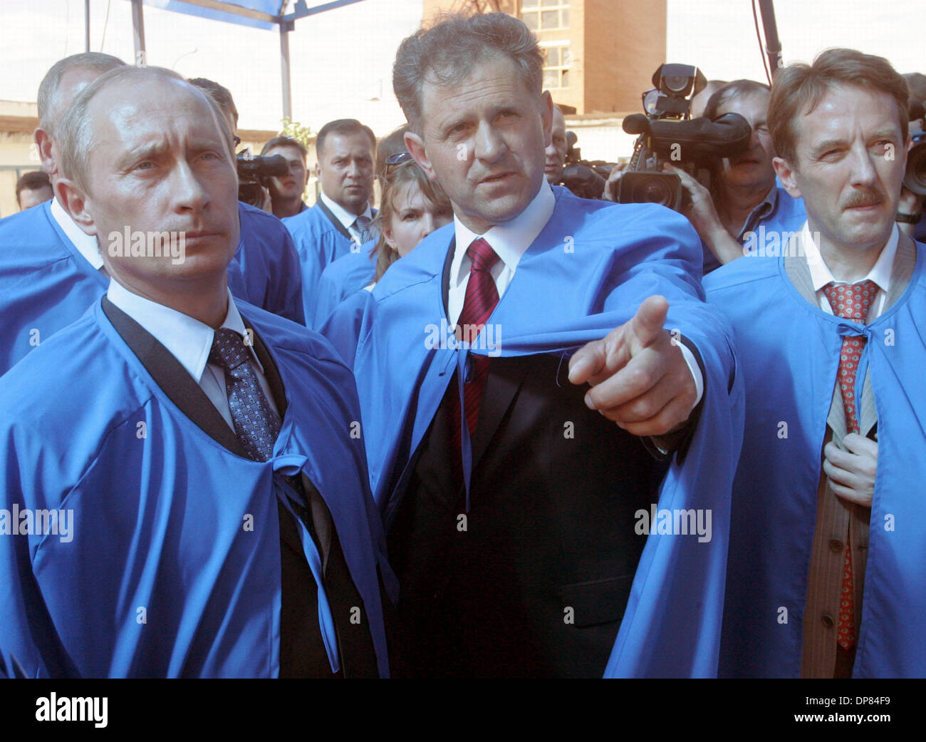 Russian president Putin visited pig-breeding farm near Izhevsk ...