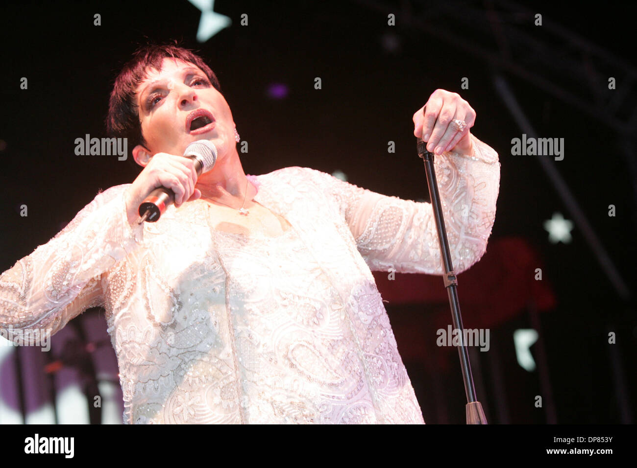 Actress and singer Lisa Minelli gave a concert in Moscow. (Credit Image ...