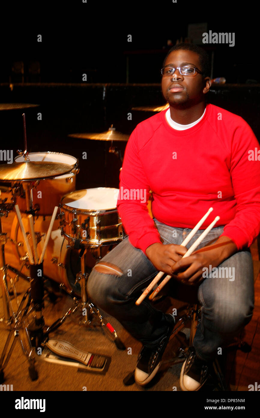 Oct 08, 2006 - New York, NY, USA - Plain White T's drummer DE'MAR ...