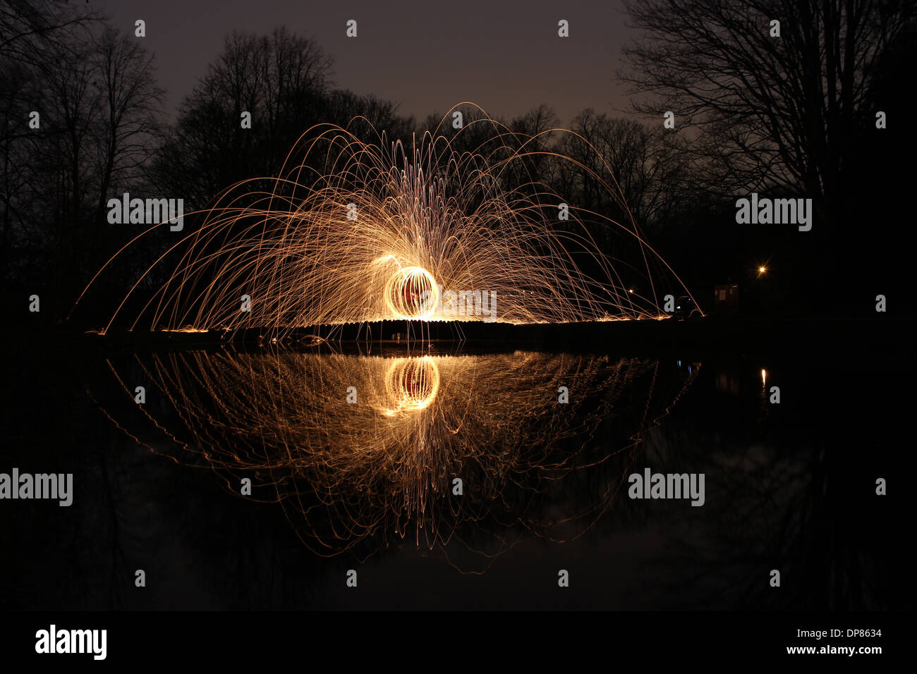 Wool spinning hi-res stock photography and images - Alamy