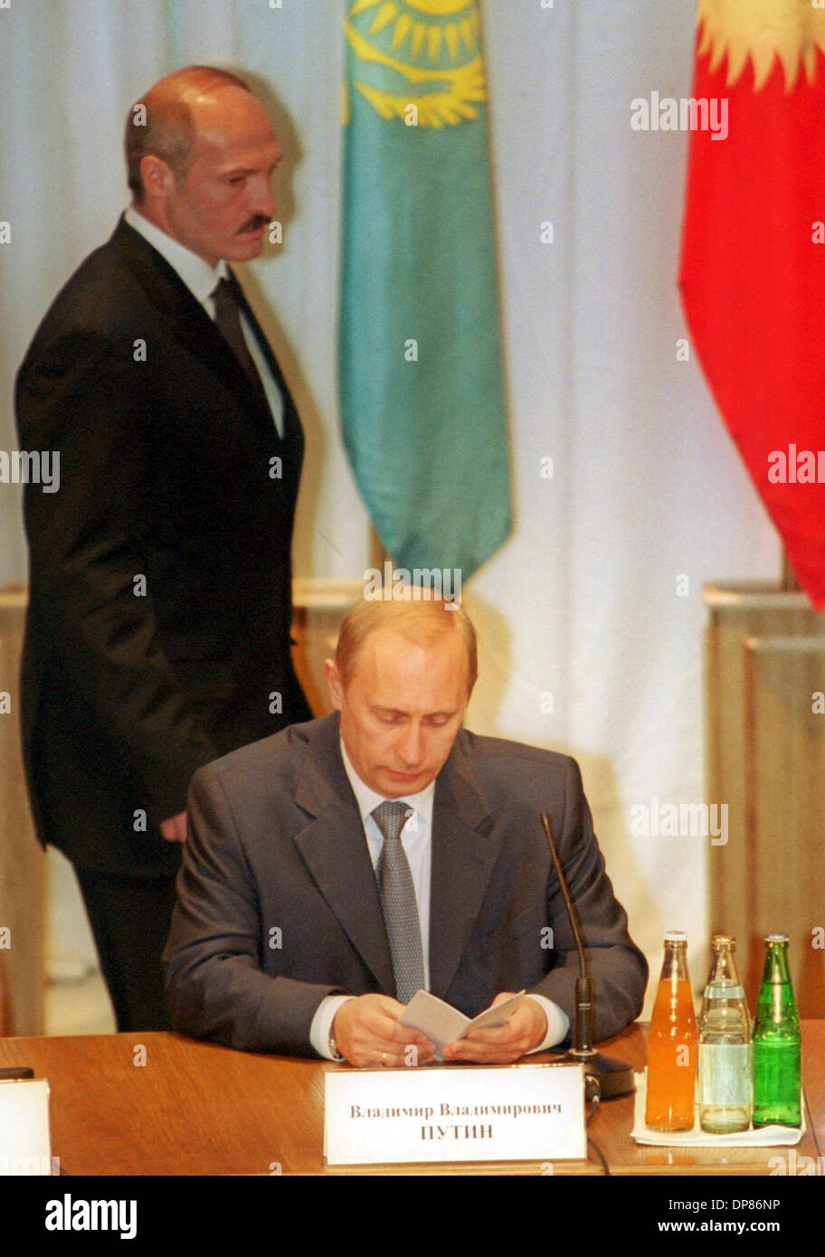 Russian President Vladimir Putin and Belarus President Alexander ...