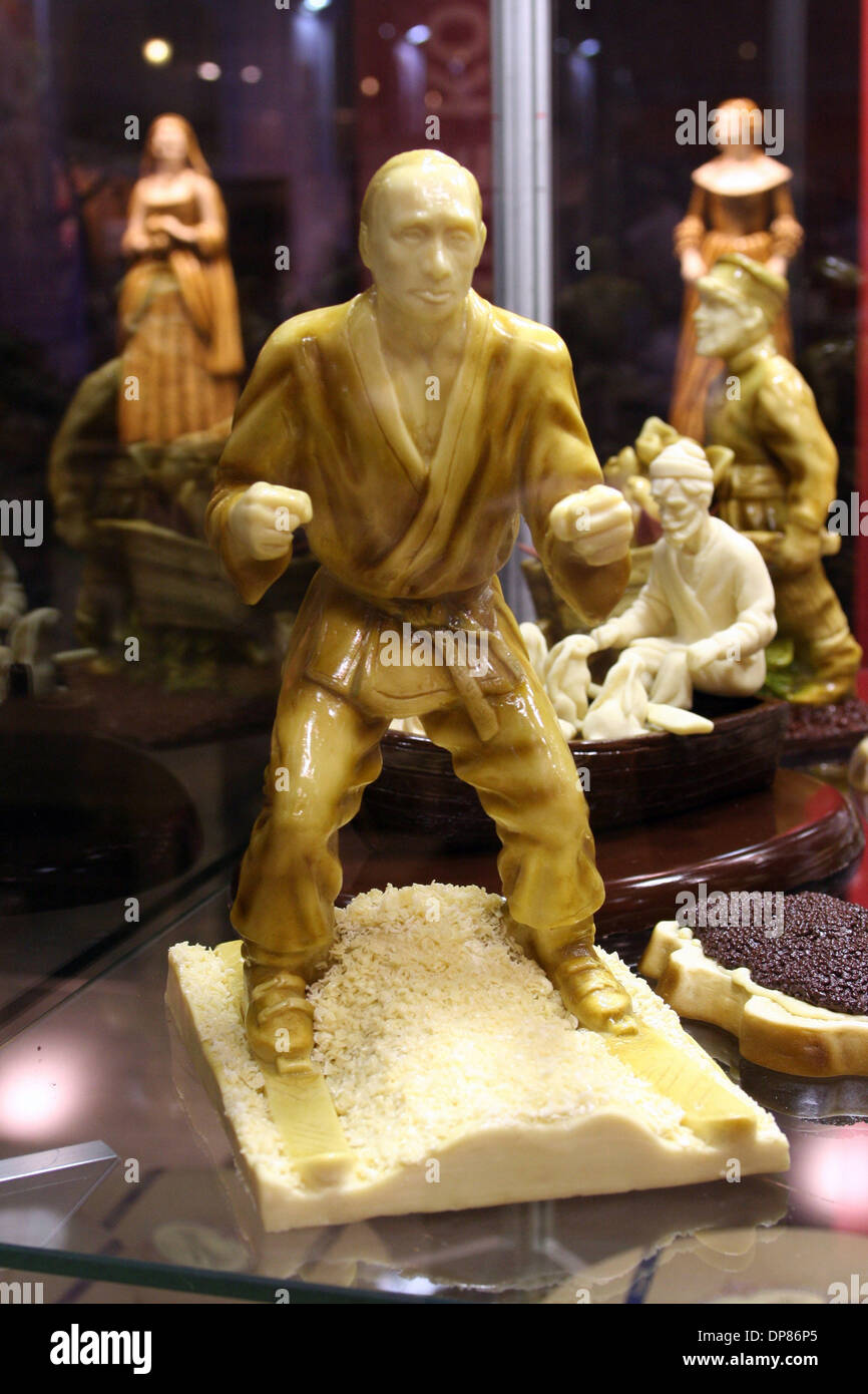 Figure of Vladimir Putin made of chocolate was presented at the First ...