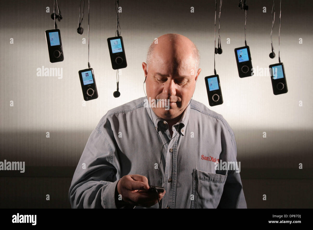 Mar 01, 2006 - Cupertino, California, USA - Dr. ELI HARARI, President ...