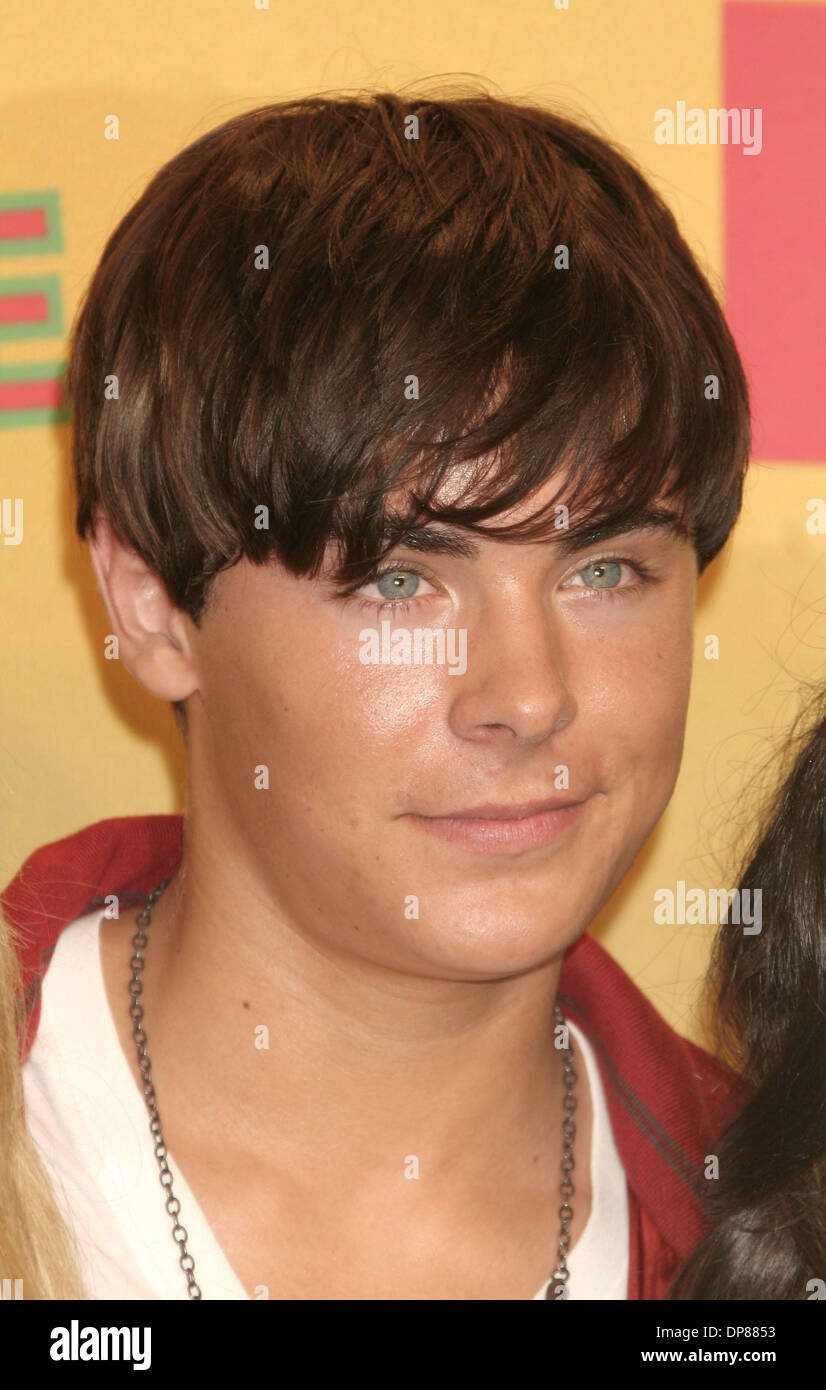 Aug 20, 2006 - Los Angeles, California, USA - Actor ZAC EFRON at the ...