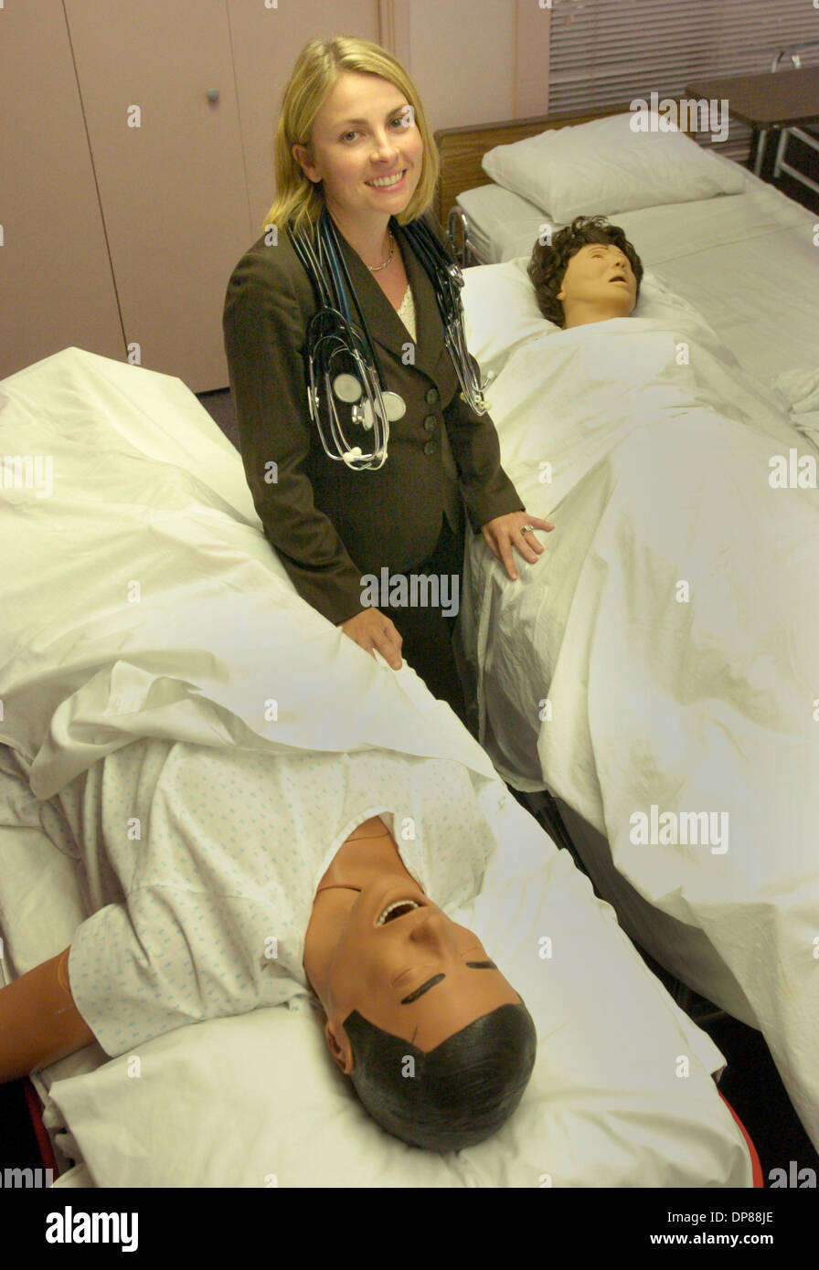 Practice dummies hi-res stock photography and images - Alamy