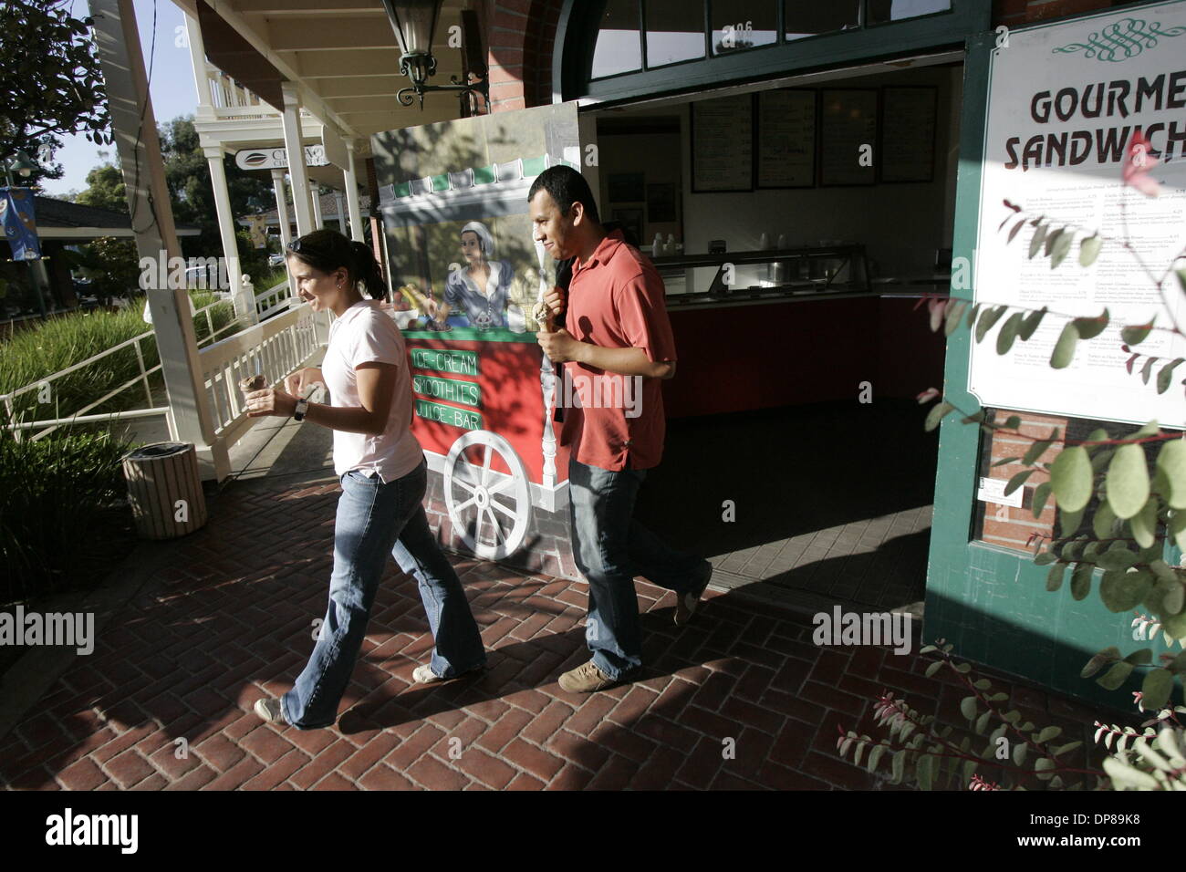 (PUBLISHED 10/26/2006, DINING GUIDE-22)September 16th, 2006, Encinitas ...