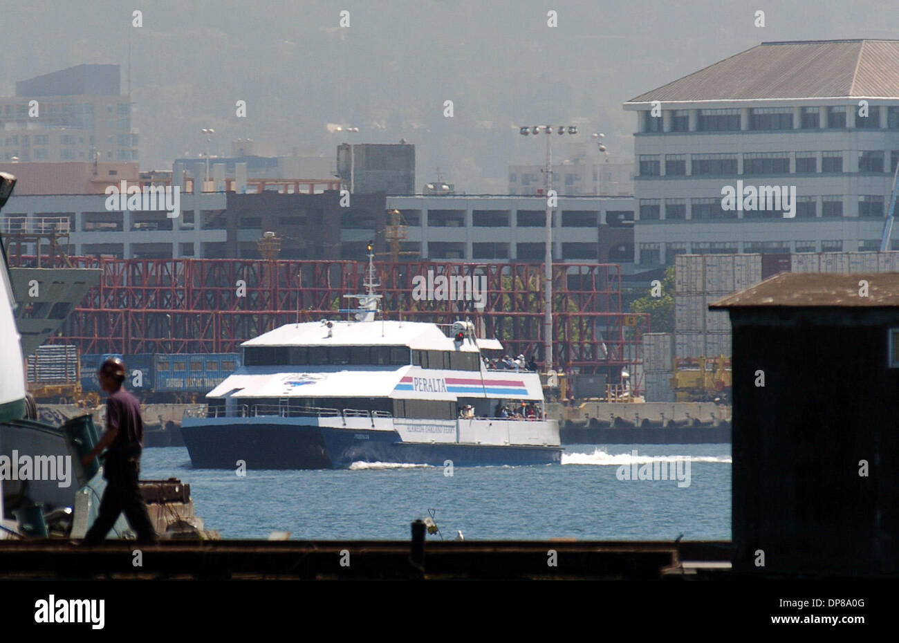 Oakland ferry hi-res stock photography and images - Alamy