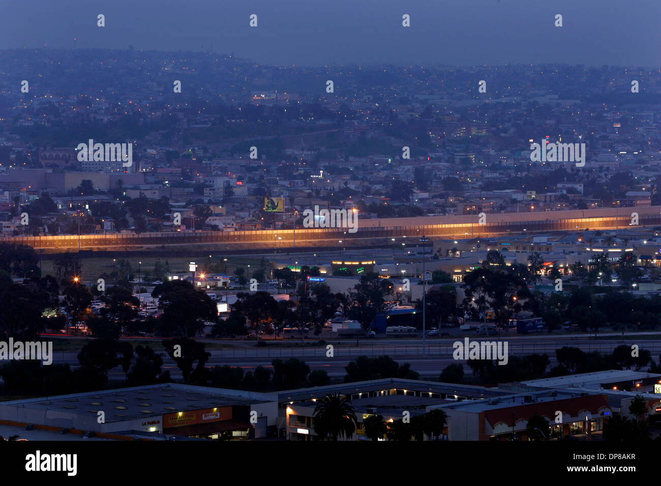 San ysidro california border hi-res stock photography and images - Alamy