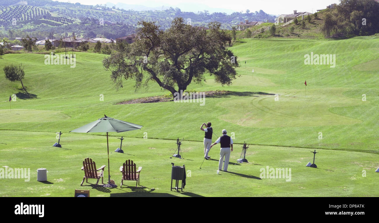Driving range practice hi-res stock photography and images - Alamy
