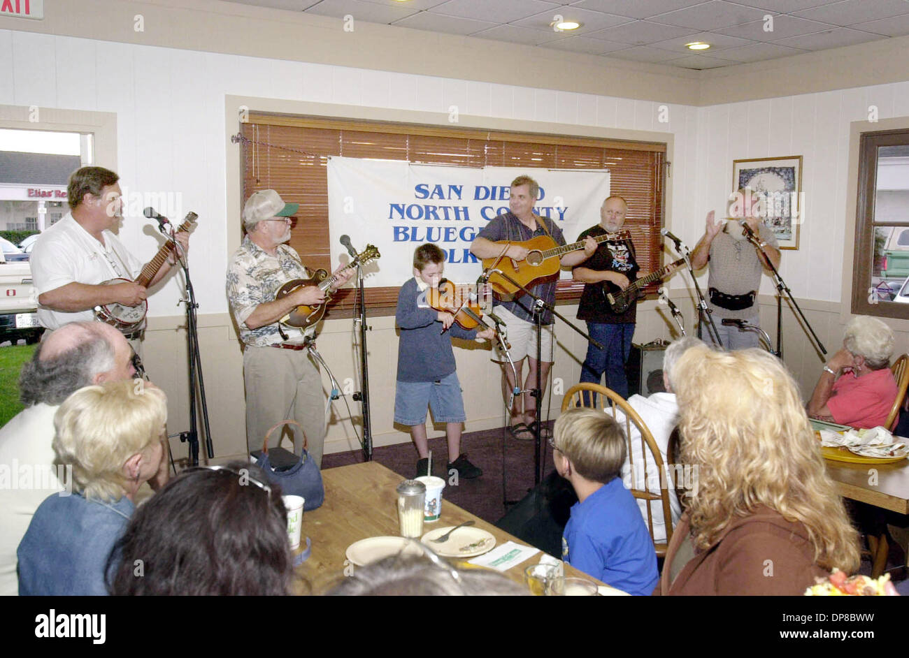 Bluegrass patrons hi-res stock photography and images - Alamy