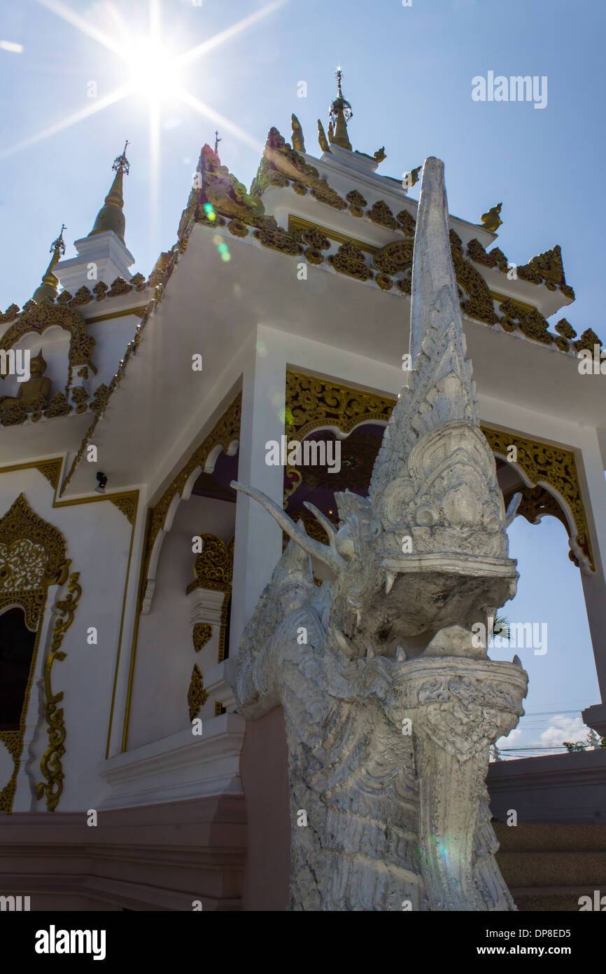 Statue of naga hi-res stock photography and images - Alamy