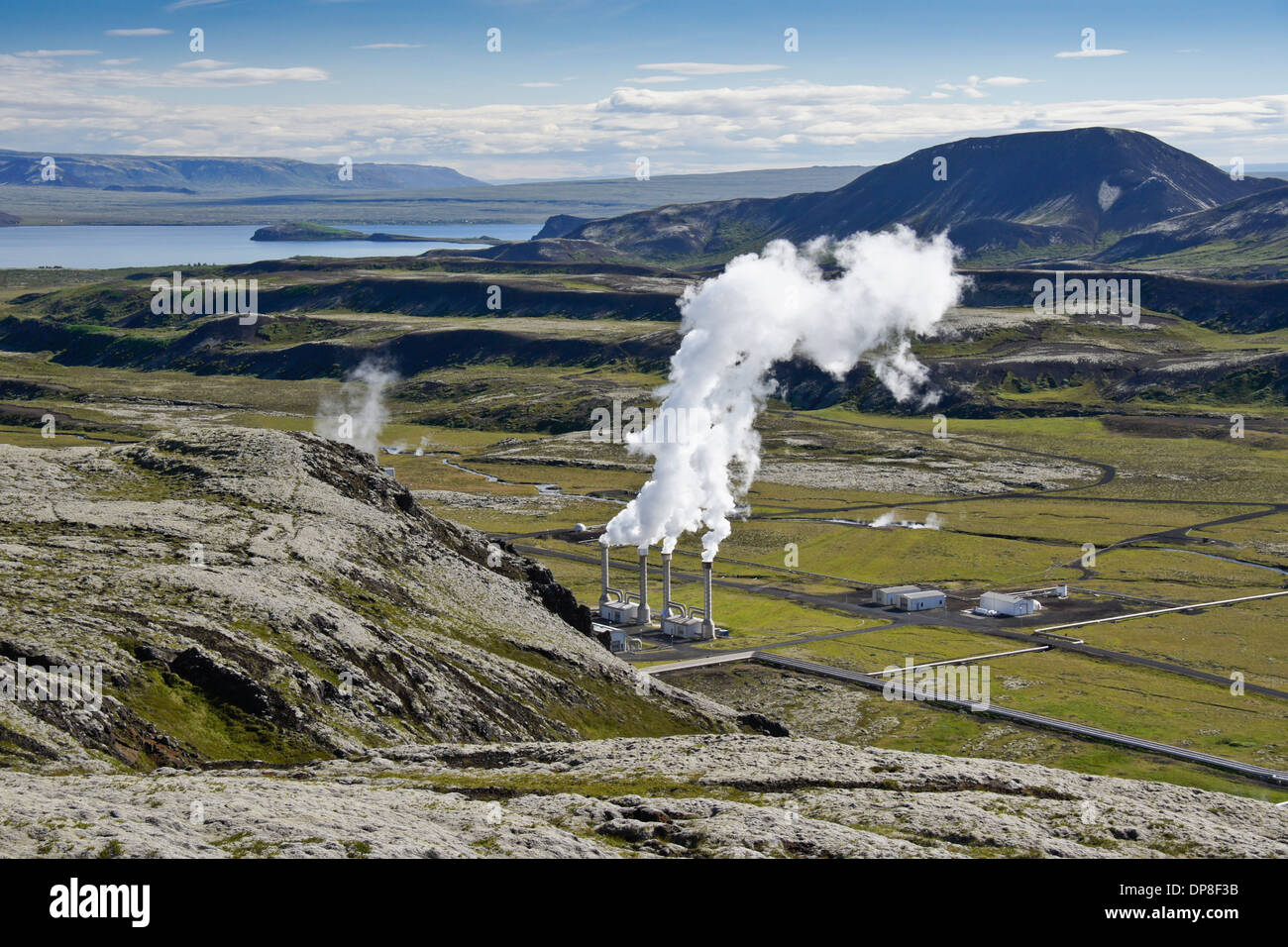 Nesjavellir geothermal power station and Lake Thingvallavatn ...