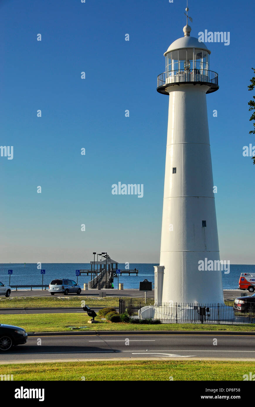 Biloxi Lighthouse in front of Biloxi Visitors Center, Biloxi ...