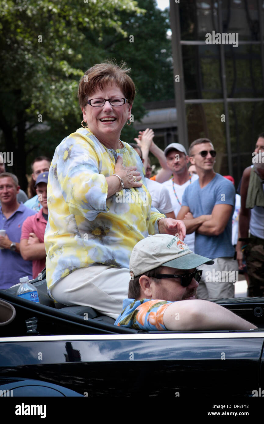 Parade politician hi-res stock photography and images - Alamy