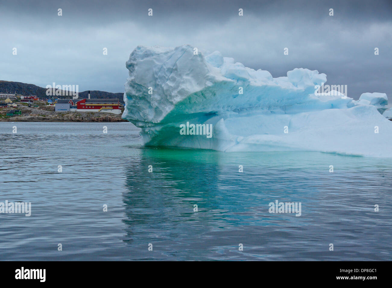 Grounded iceberg hi-res stock photography and images - Alamy