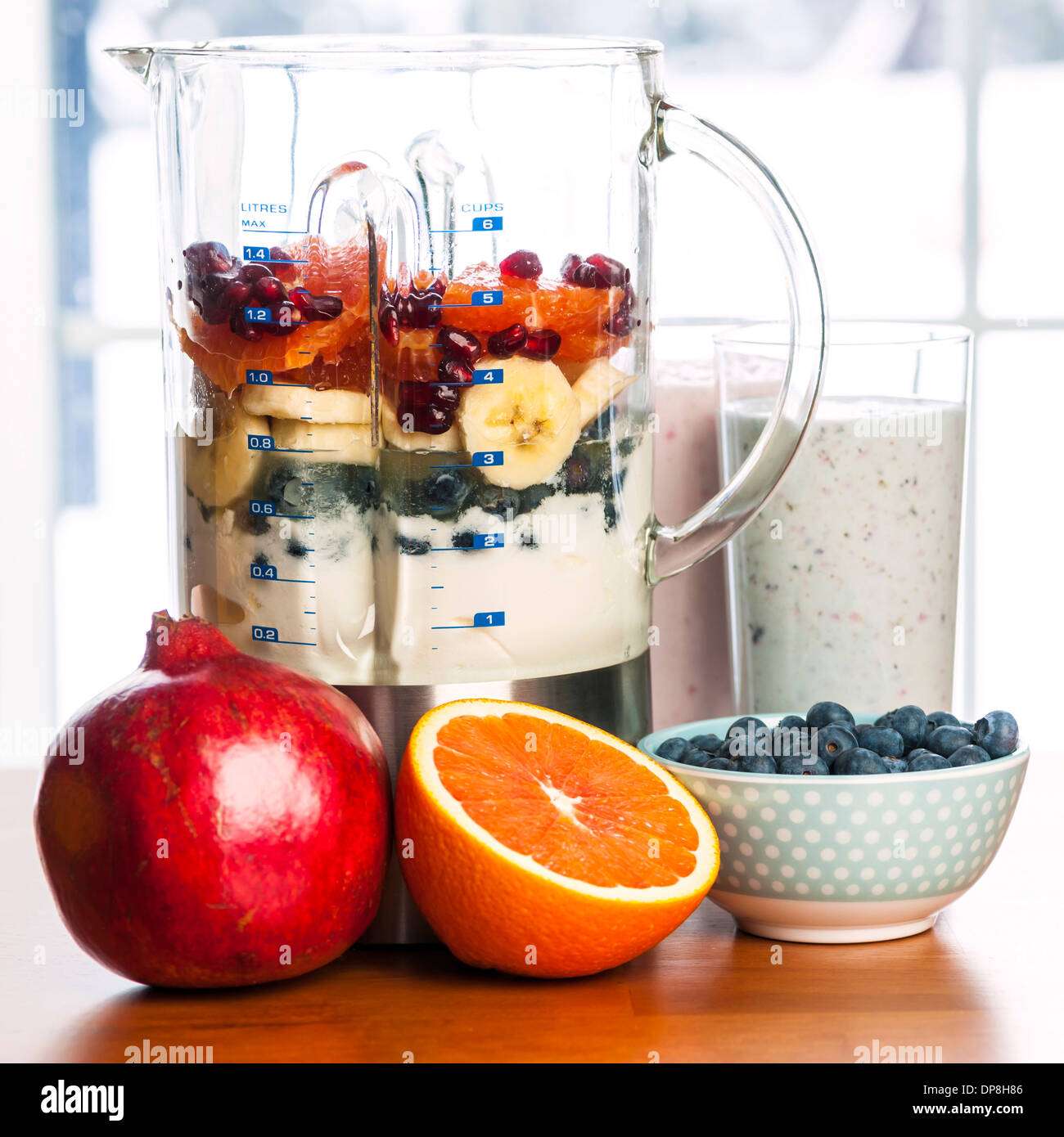 Smoothy in kitchen hi-res stock photography and images - Alamy