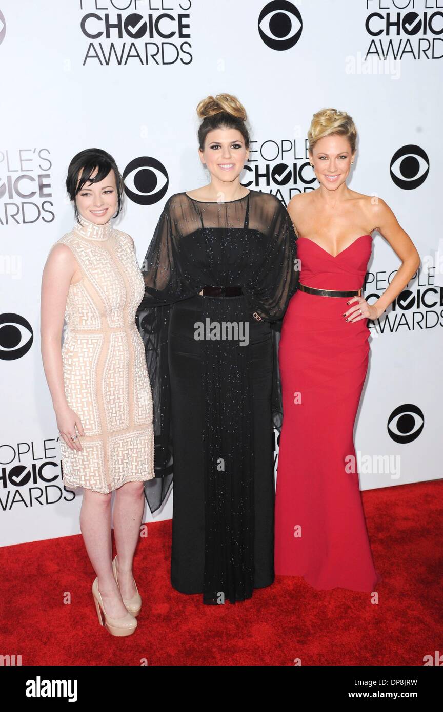 Los Angeles, CA, USA. 8th Jan, 2014. Ashley Rickards, Molly Tarlov ...