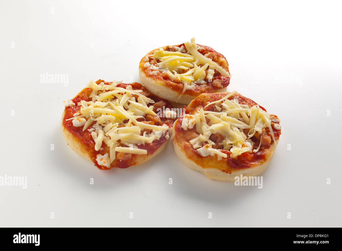 Mini pizza hi-res stock photography and images - Alamy