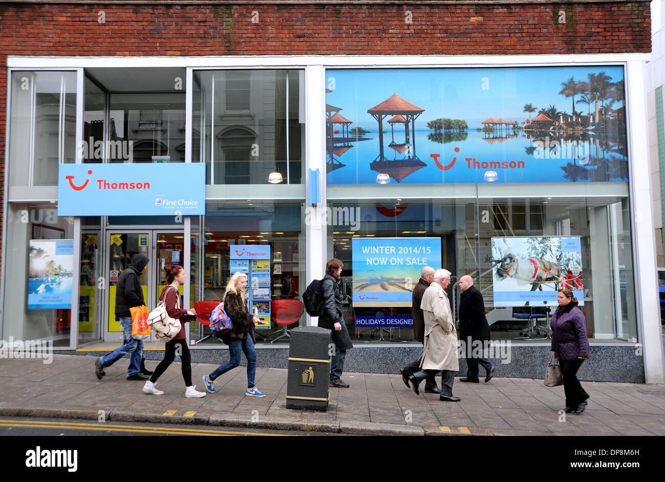 Tui travel agent hi-res stock photography and images - Alamy