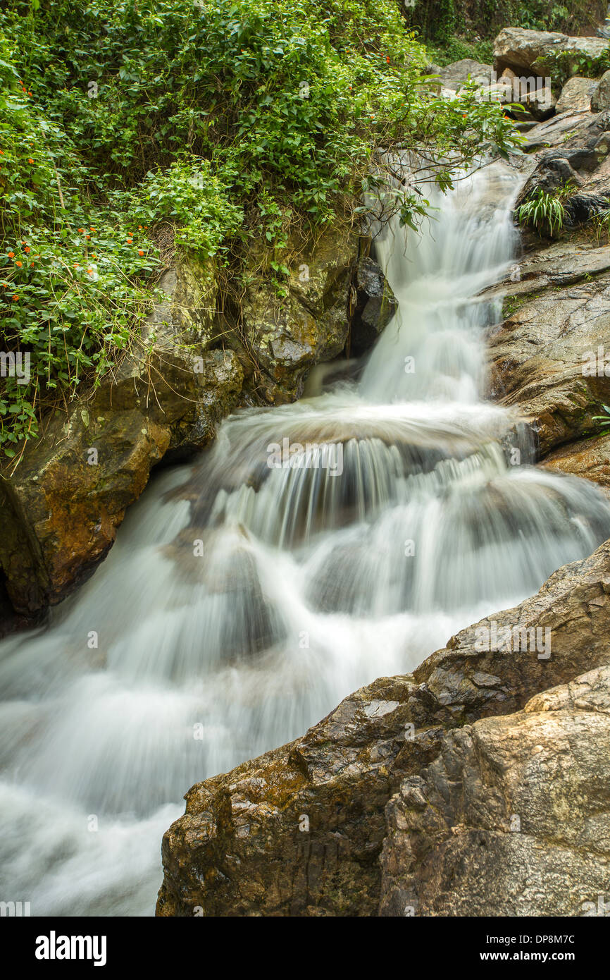 Long exposure waterfall hi-res stock photography and images - Alamy