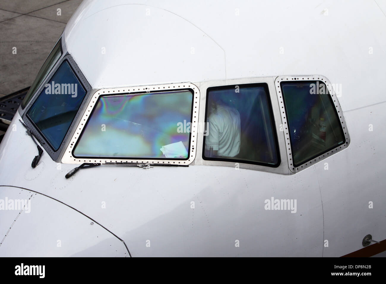 Cockpit windows hi-res stock photography and images - Alamy