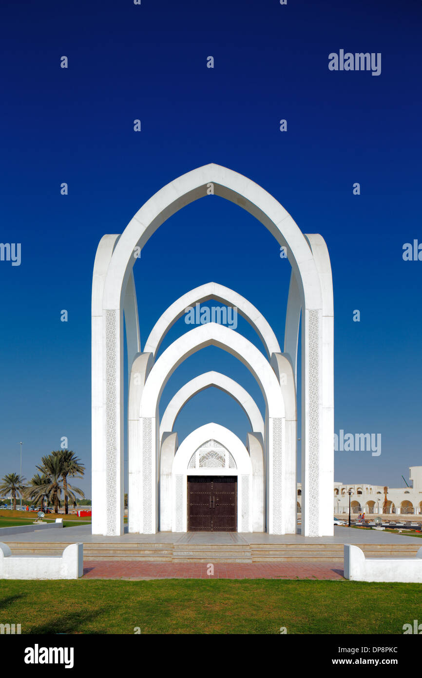 Doha, Qatar: Recreational parks are commonplace along the Corniche in ...