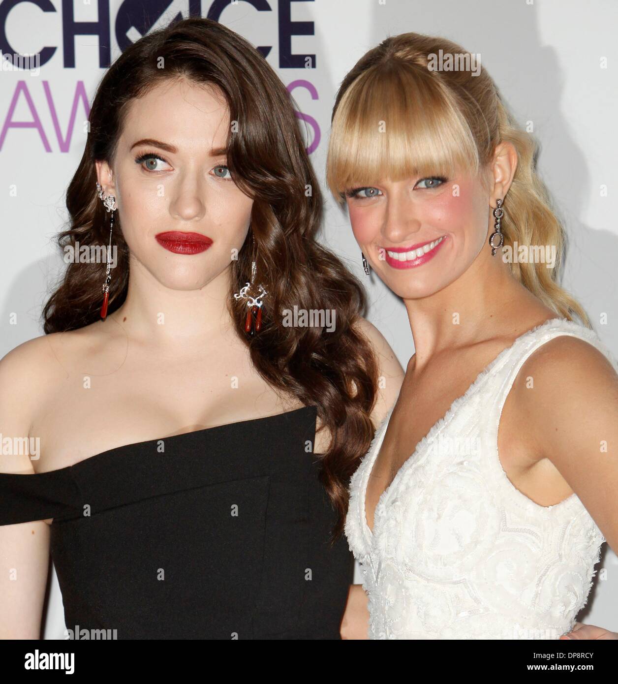 Los Angeles, CA, USA. 8th Jan, 2014. Cat Dennings, Beth Behrs in the ...