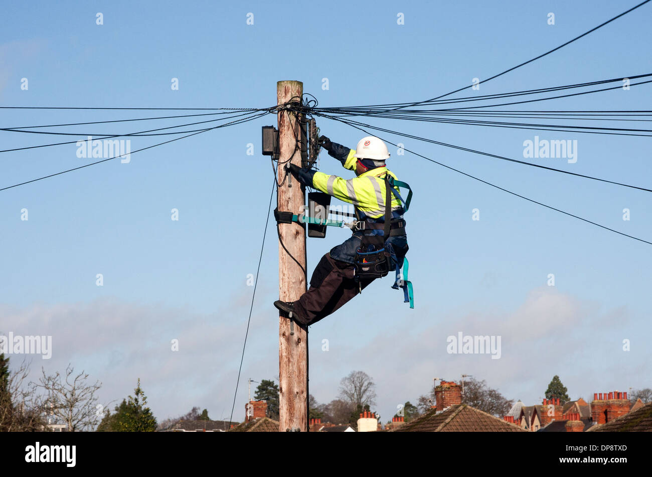 Telephone engineer hi-res stock photography and images - Alamy