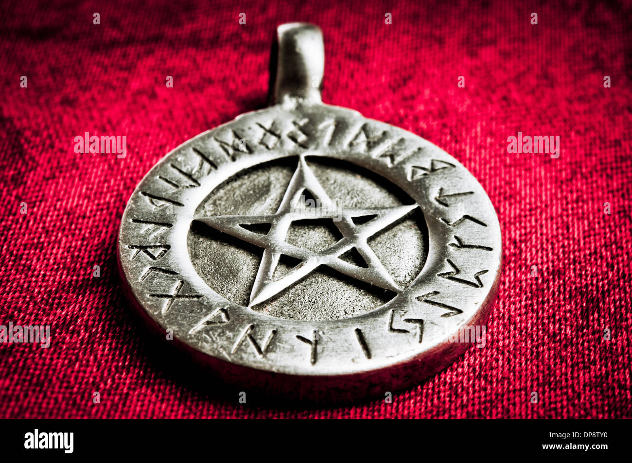 Magic Pentagram Stock Photos & Magic Pentagram Stock Images - Alamy