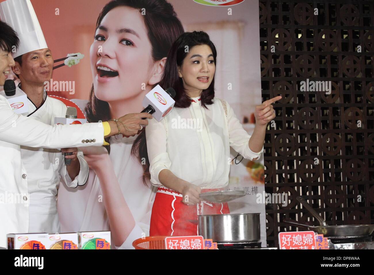 Taipei, China. 8th Jan, 2013. Singer Ella attends commercial activity ...