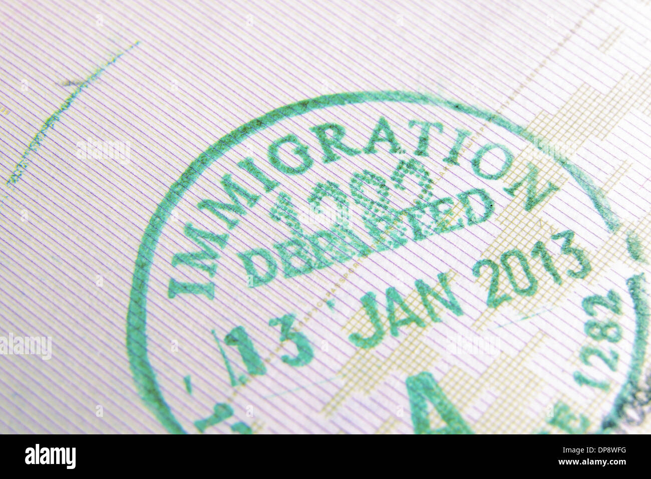 Immigration control hi-res stock photography and images - Alamy