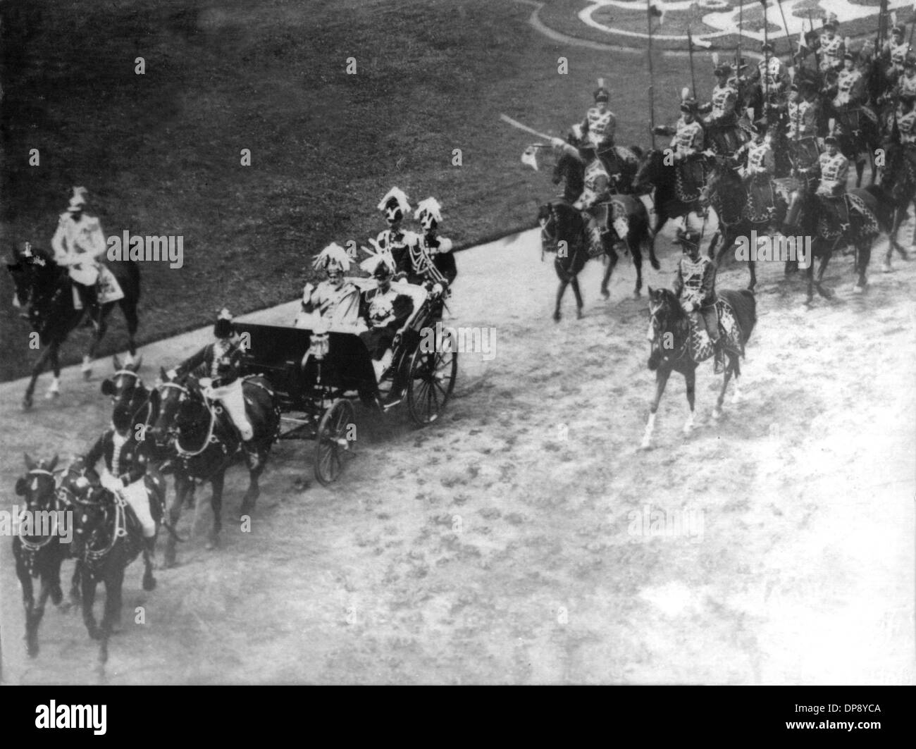 Emperor Wilhelm II. (r) and his guest, British King Edward VII. (l ...