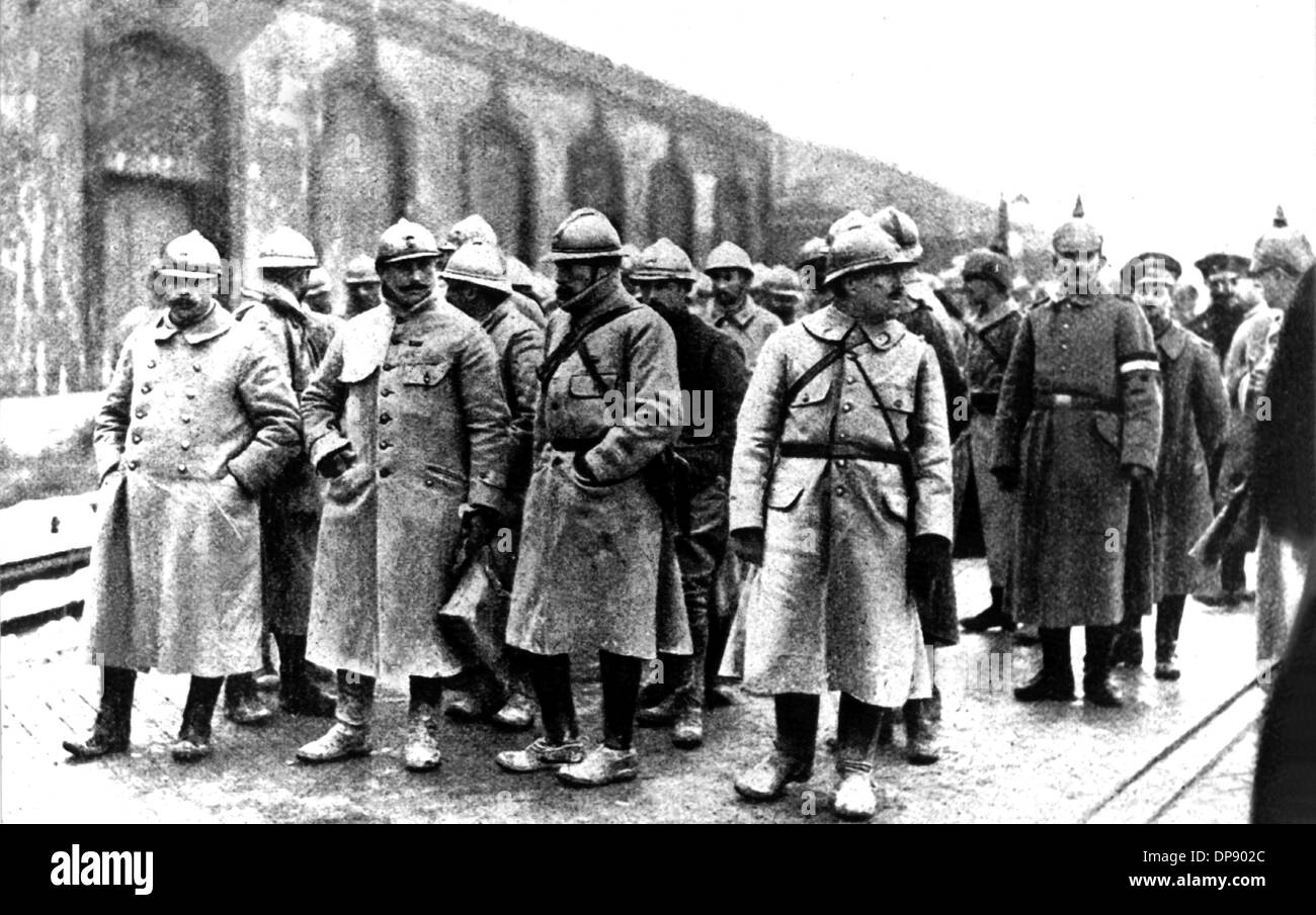 French officers, who are prisoners of war, wait for their transport ...