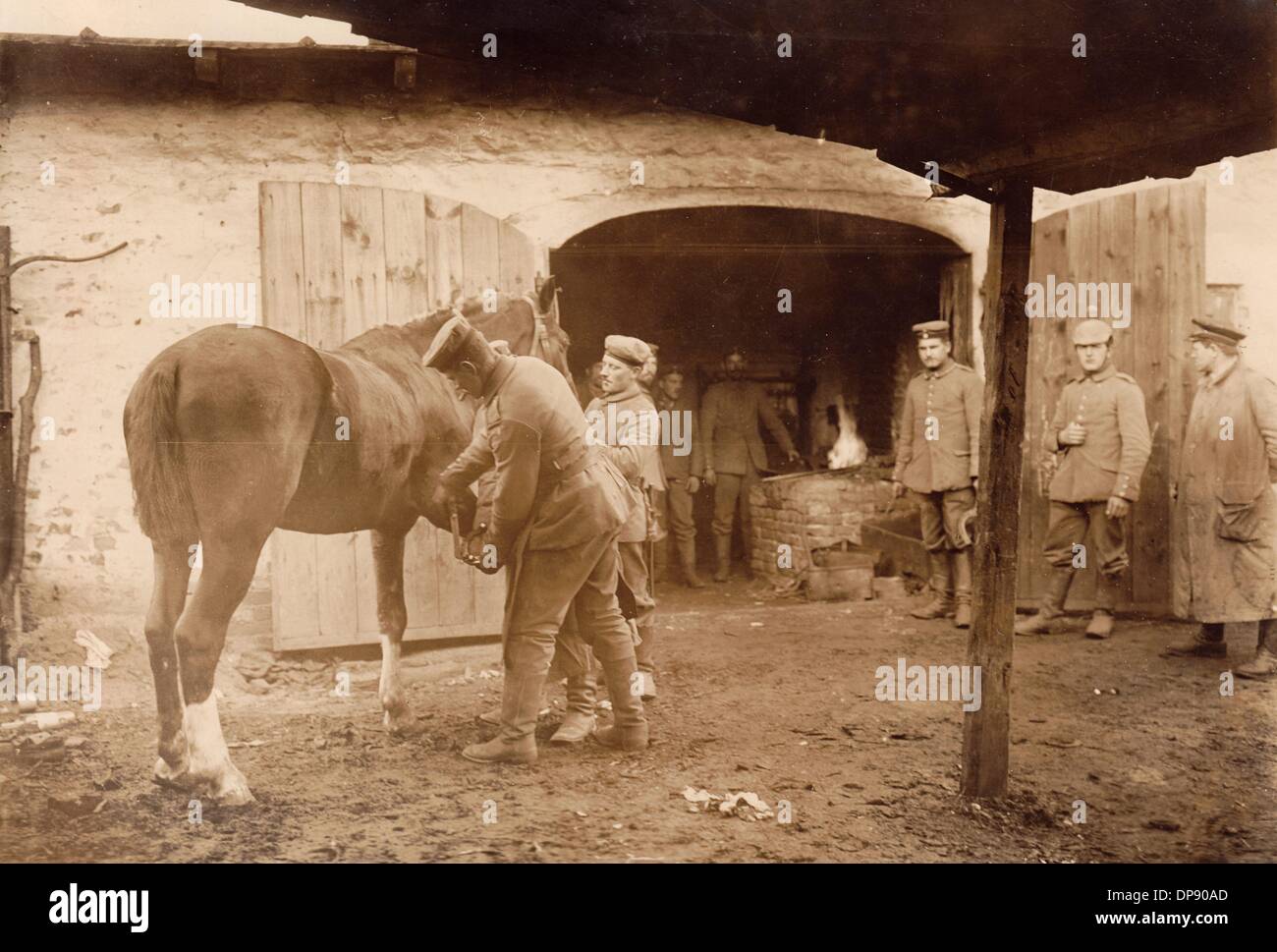 Army blacksmith hi-res stock photography and images - Alamy