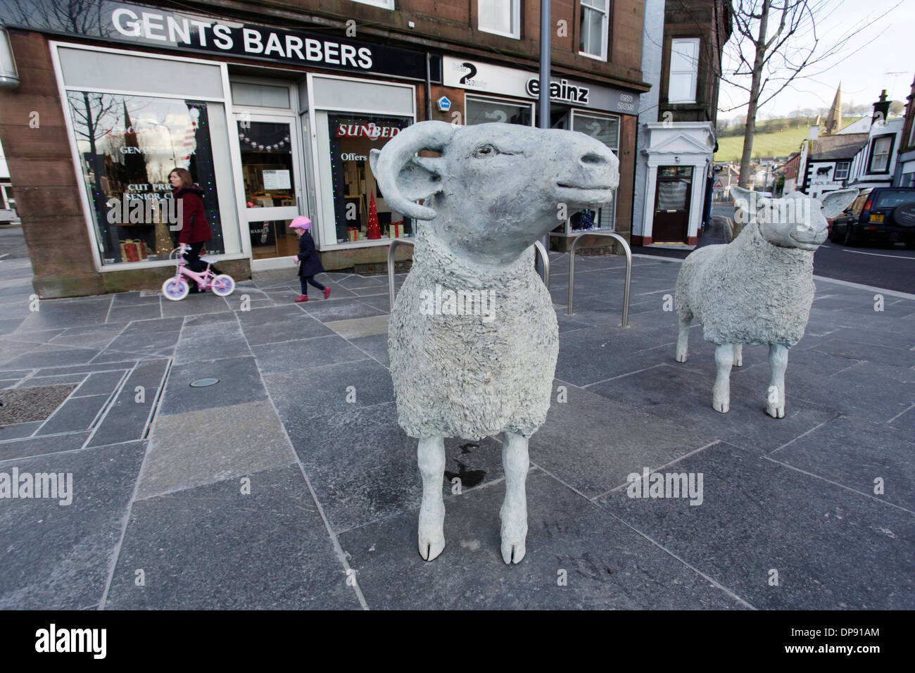 Sheep sculpture hi-res stock photography and images - Alamy