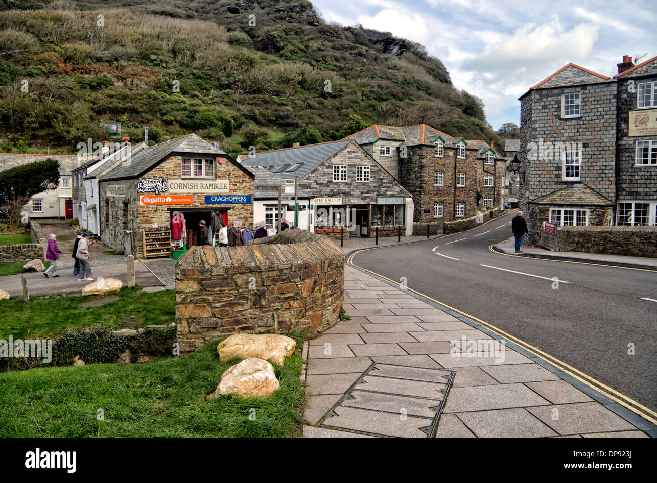 Centre of Boscastle, Cornwall, England, with the bridge over the River ...