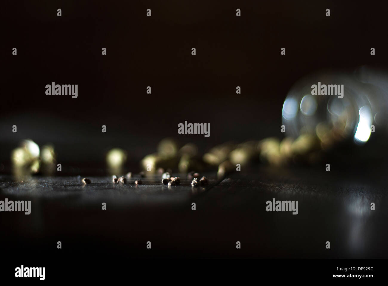 Cardamom seeds hi-res stock photography and images - Alamy